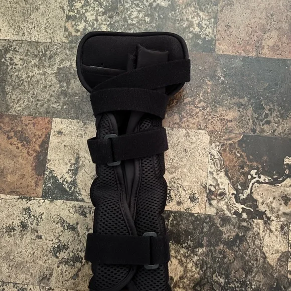 ISO | Other | Iso Preferred 2 Wrist Splints Left Right Stabilizes ...